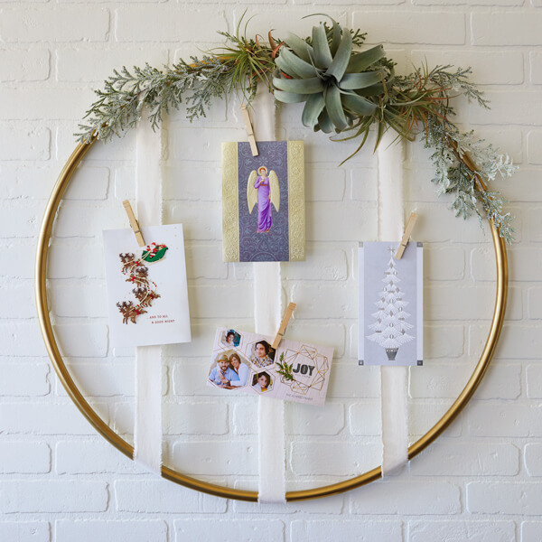 5 Creative Christmas Card Display Ideas Hallmark Canada
